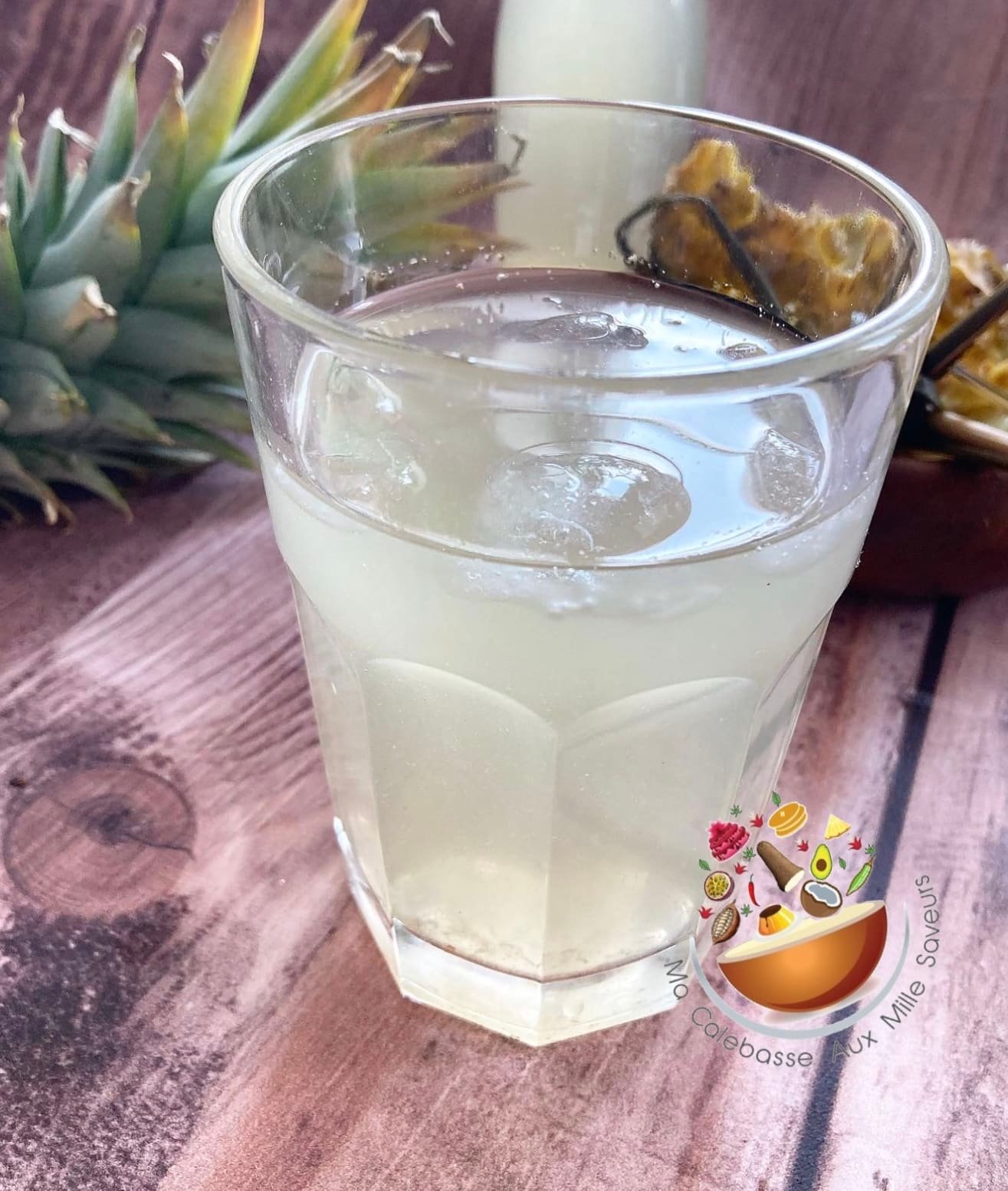 Adôyo, la boisson à base d'ananas - Ma Calebasse Aux Mille Saveurs